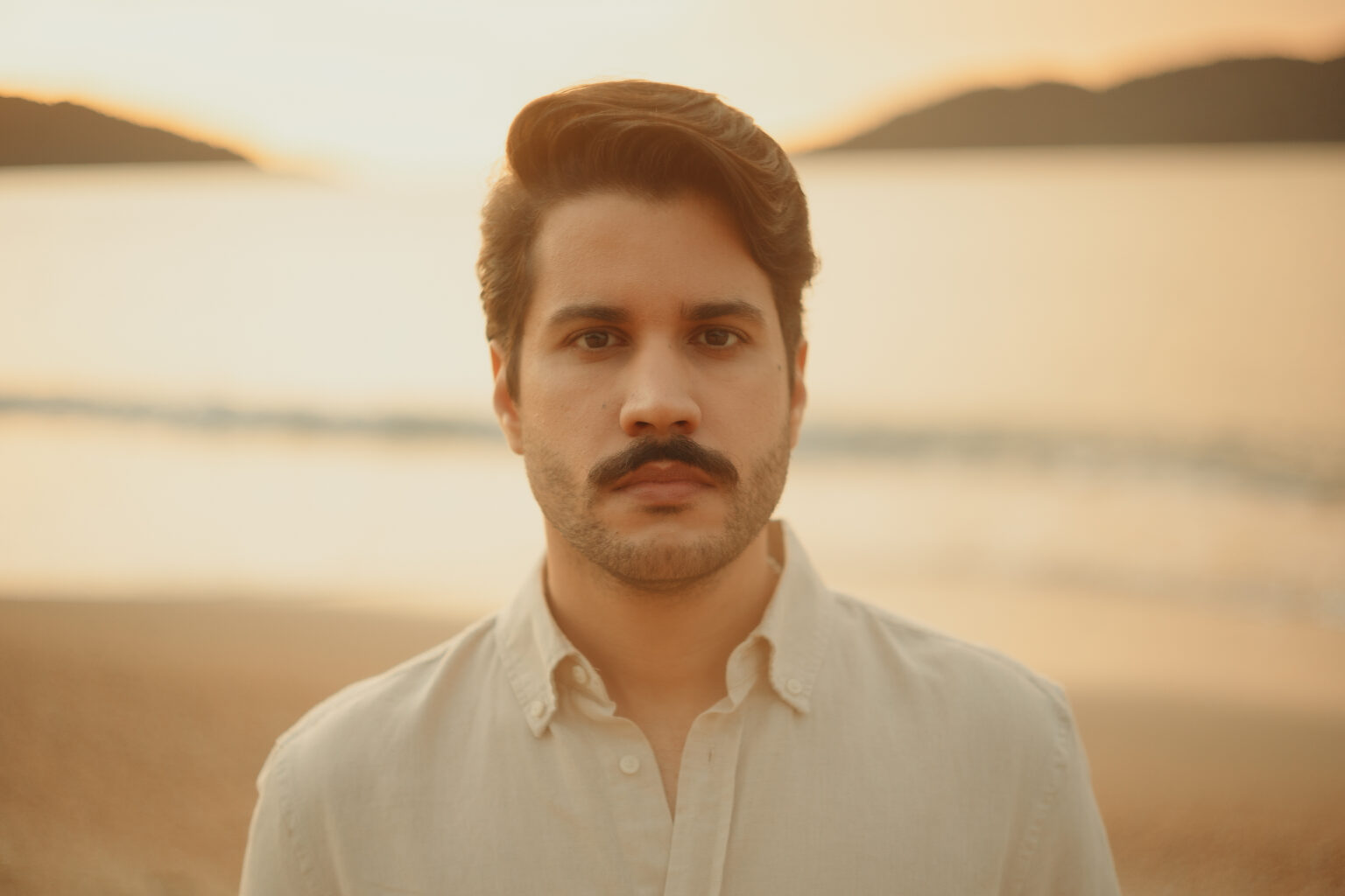 Gabriel Guedes lança a impactante canção “Sê Forte” com clipe ...